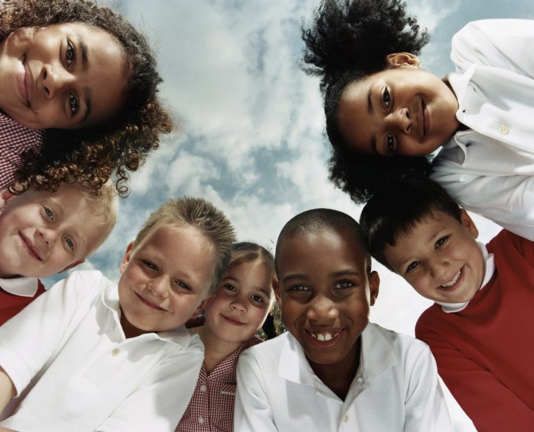 Scuola multiculturale: i benefici per i bambini italiani - News JBProf ...